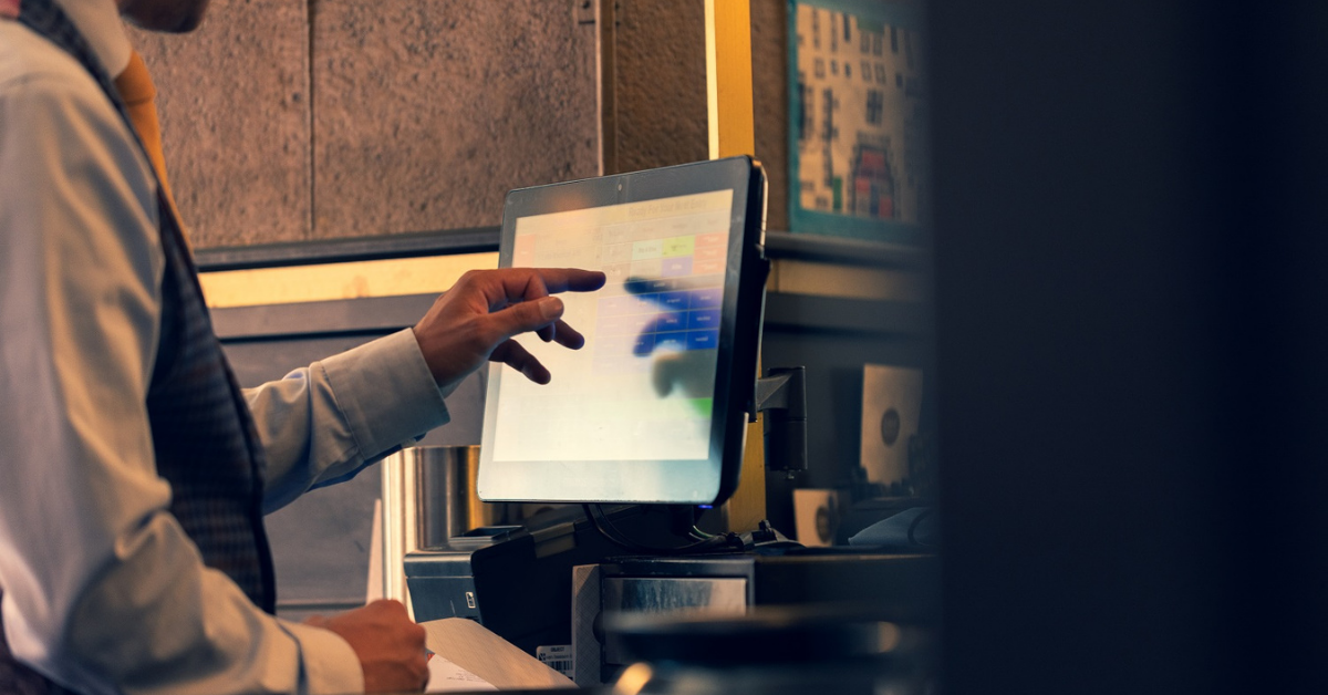 Oracle MICROS Simphony POS Solution - Van Hessen NL-EN